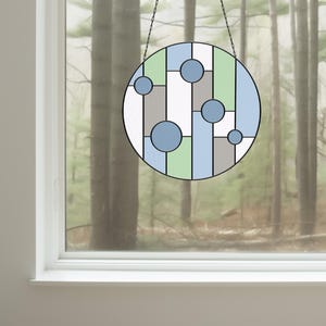 Stained Glass Circle Geometric Pattern, Round Stained Glass Design ...