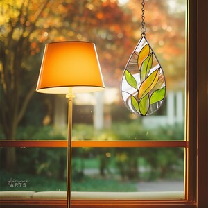 Modern Stained Glass Leaves Pattern, Printable Teardrop Leaves Stained ...