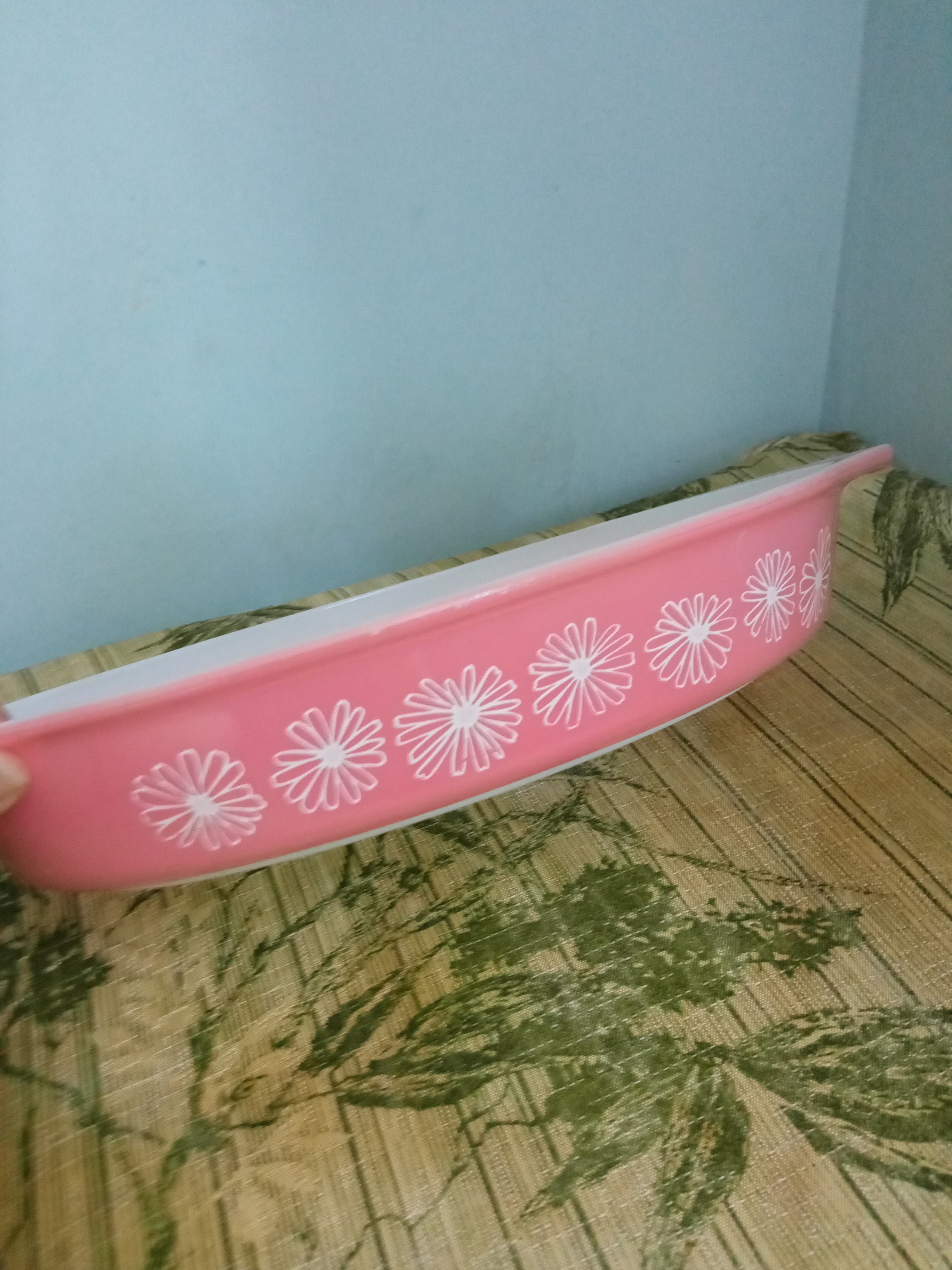 Vintage Pyrex Divider Dish Pink Daisy Gaiety Design - Etsy