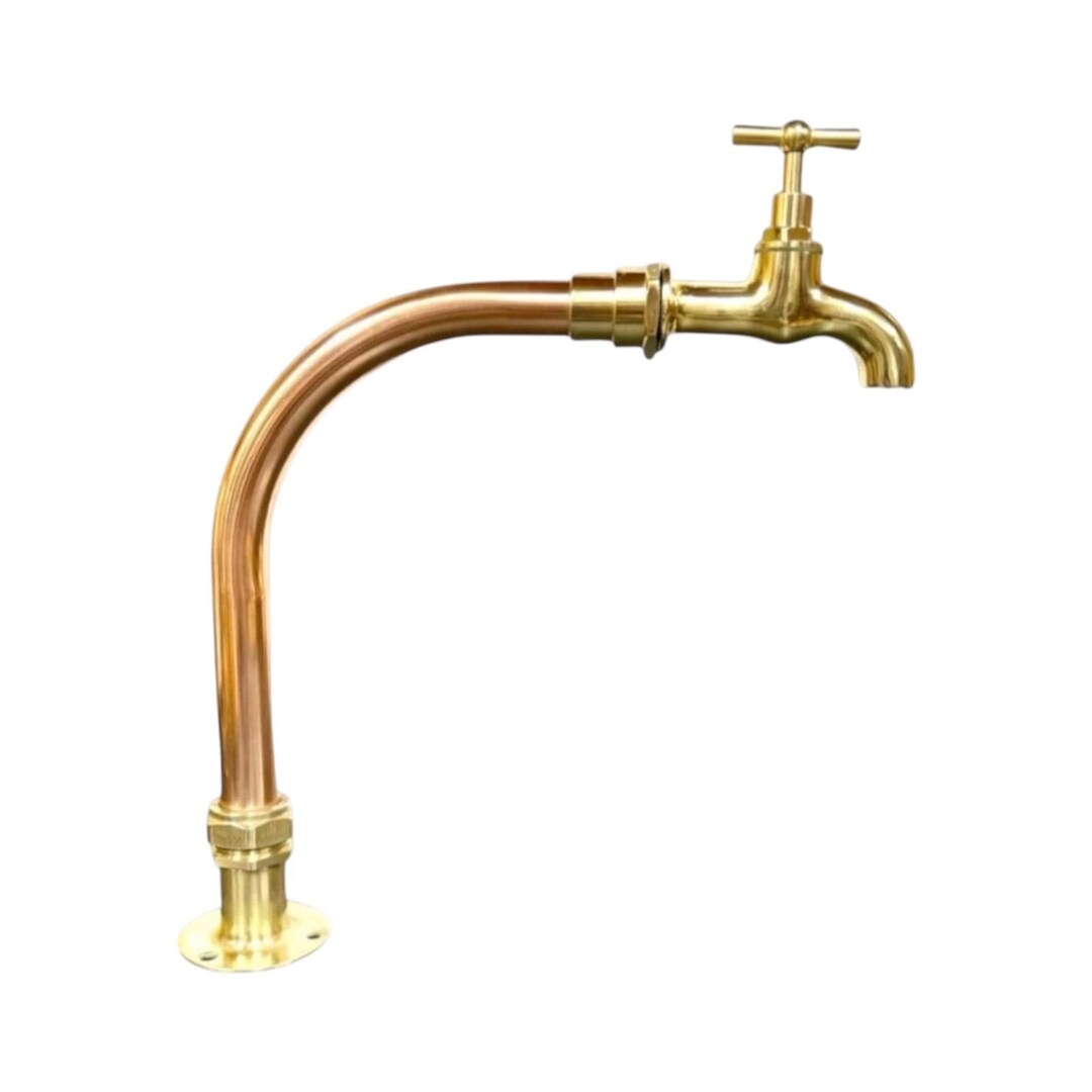 Brass and Copper Kitchen Tap, Traditional Style Brass Belfast Sink ...