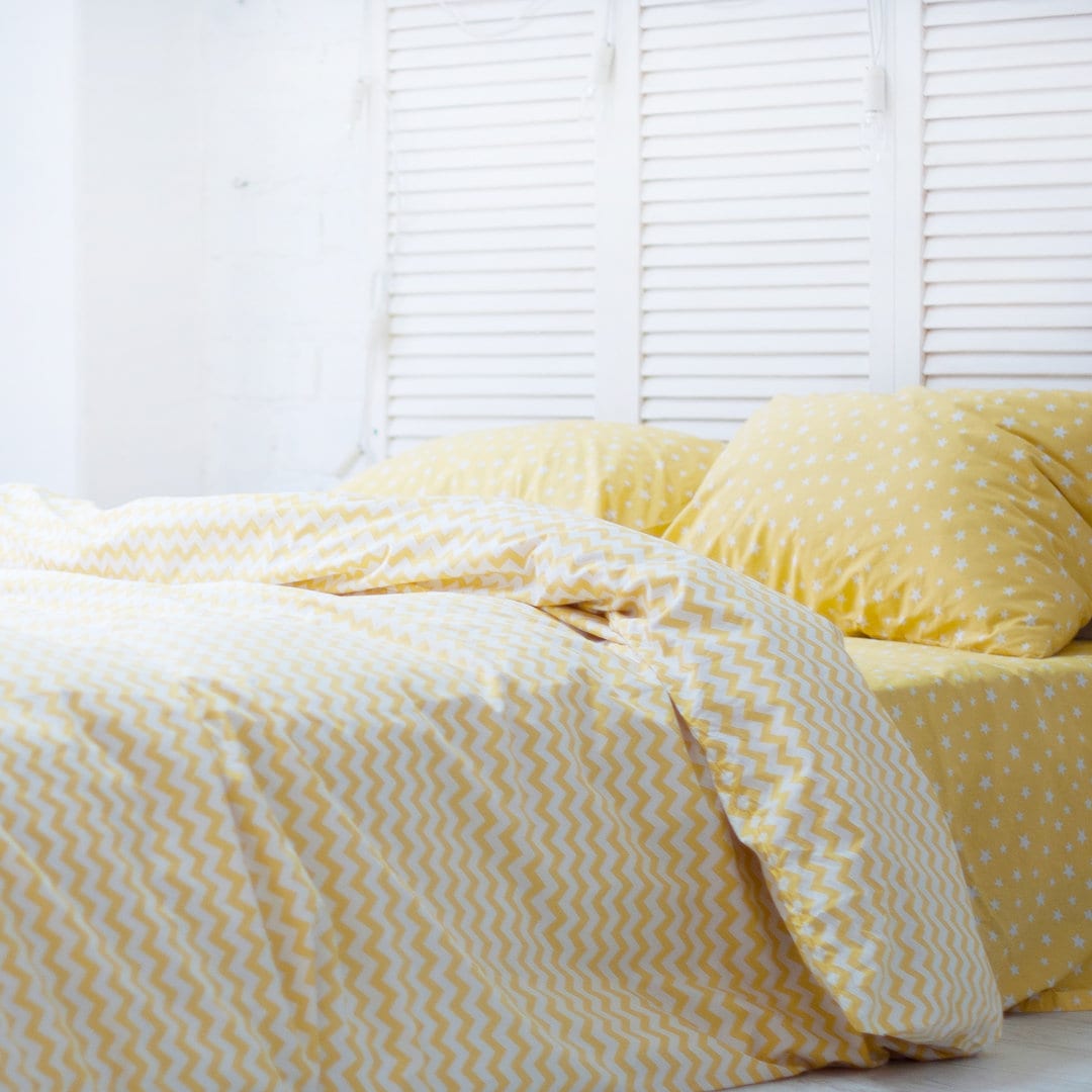 Cotton Duvet Cover Set in Yellow and Zigzag. Duvet Cover + 2 ...