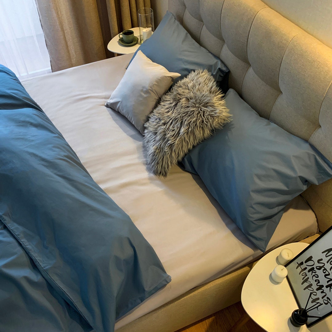 Cotton Sheets Set of 4 Pieces in Indigo and Gray. Top Sheet, Fitted ...