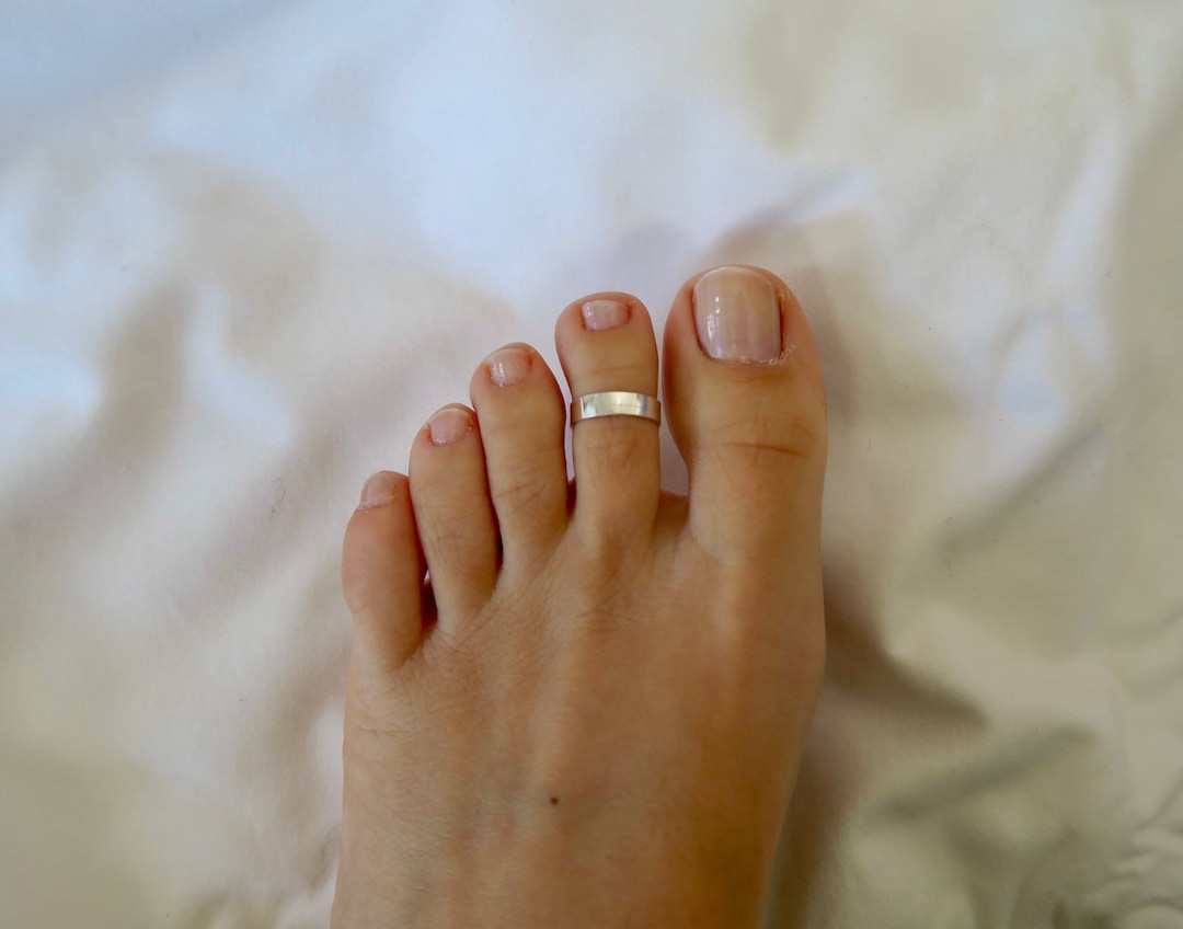 Toe Ring 4mm Wide, Sterling Silver 925 - Etsy