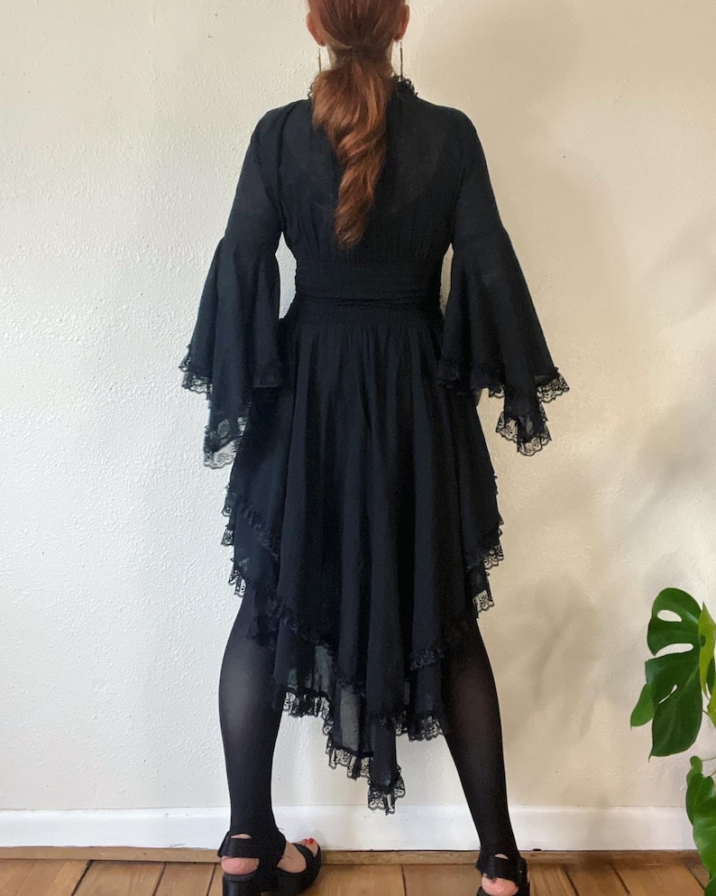 Vintage 1970s Black Tissue Weight Cotton and Lace Tapered Angel Sleeve ...