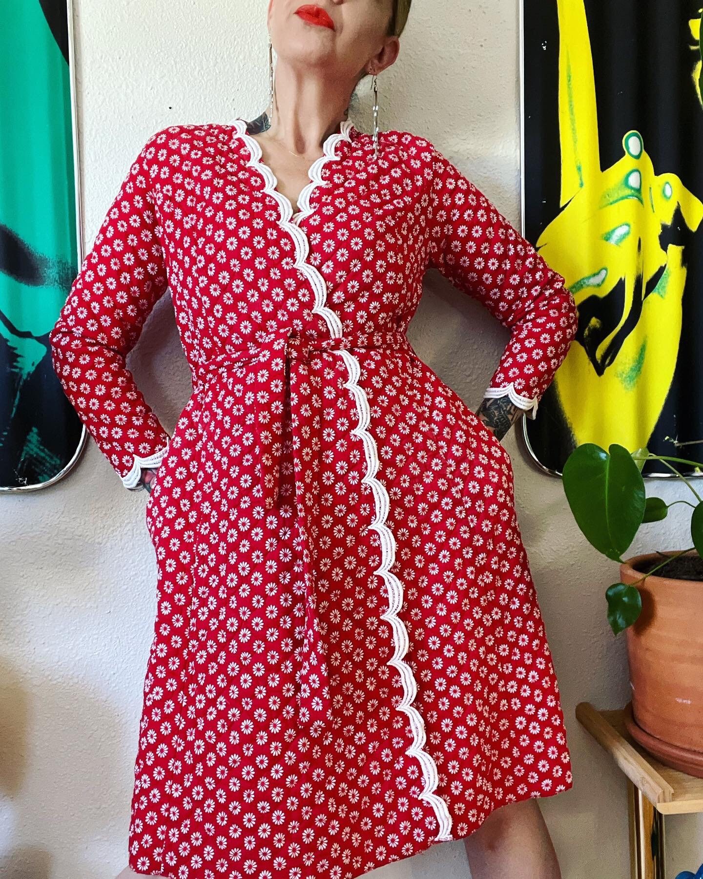 Vintage 1950s Red and White Daisy Print Quilted Robe With - Etsy