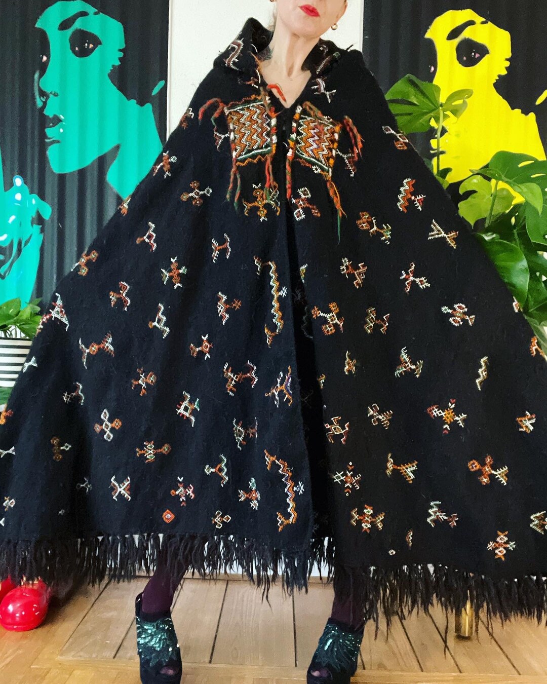 Incredible Vintage 1960’s Hooded Cloak/cape From the Western Region of ...