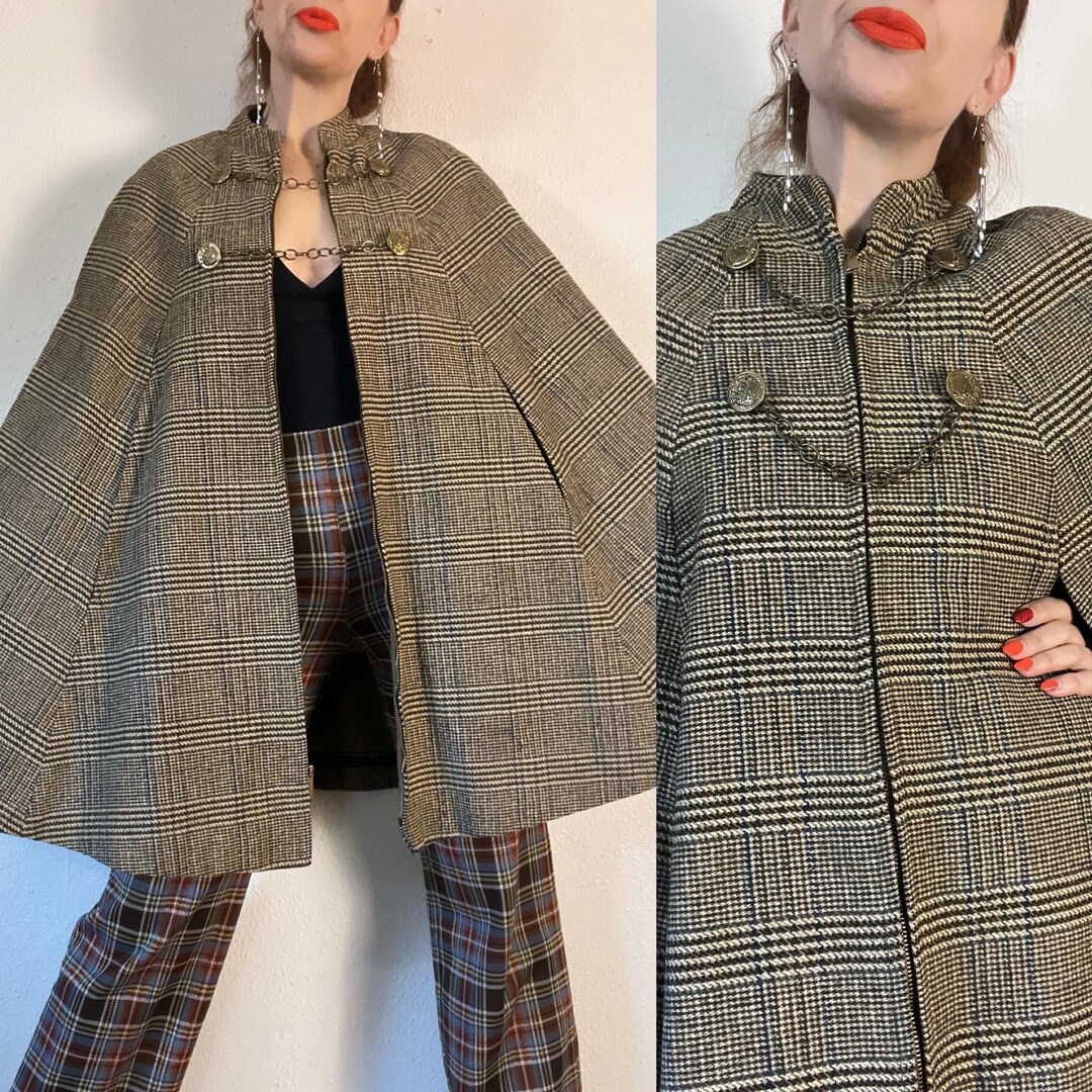 Vintage 1960s Glen Plaid Wool Metal Zip Front Cape by Queen of the ...