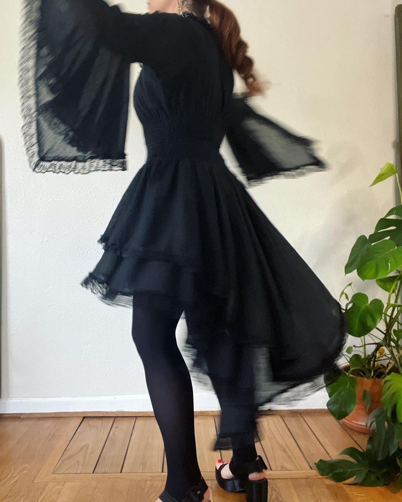 Vintage 1970s Black Tissue Weight Cotton and Lace Tapered Angel Sleeve ...