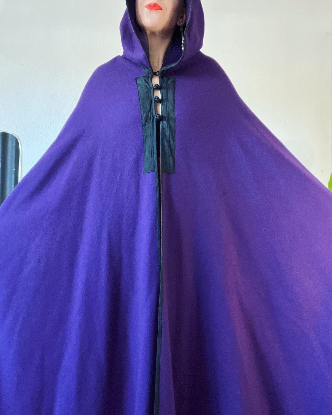 Vintage 1970’s Indigo Purple Wool Cape/cloak With Loads of Volume ...