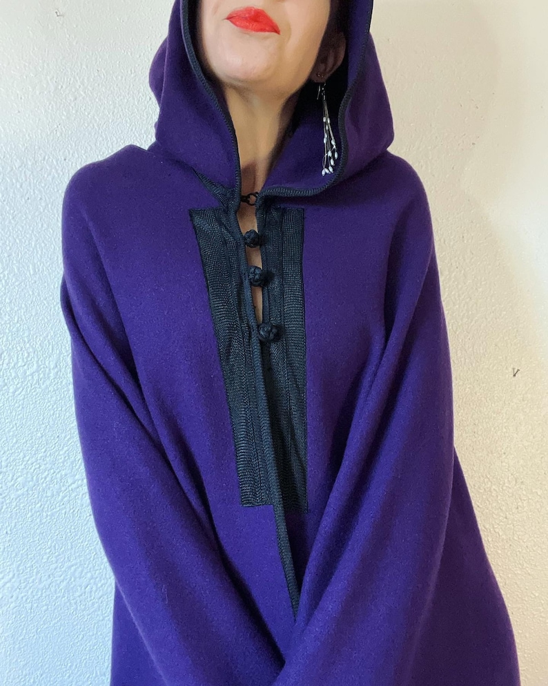 Vintage 1970s Indigo Purple Wool Cape/cloak With Loads of Volume ...