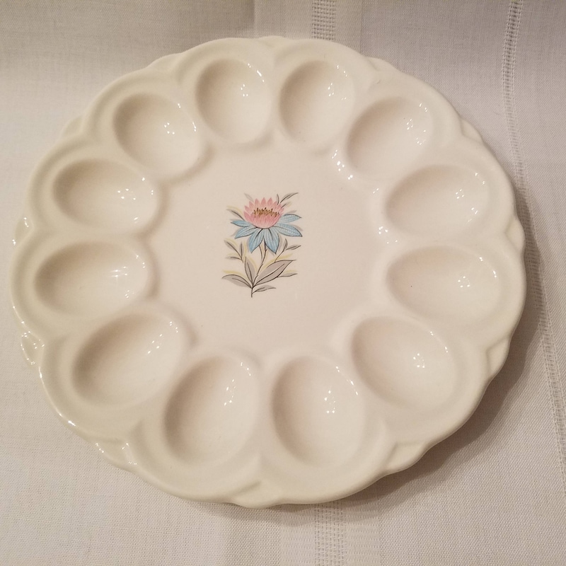 Deviled Egg Dish - Etsy
