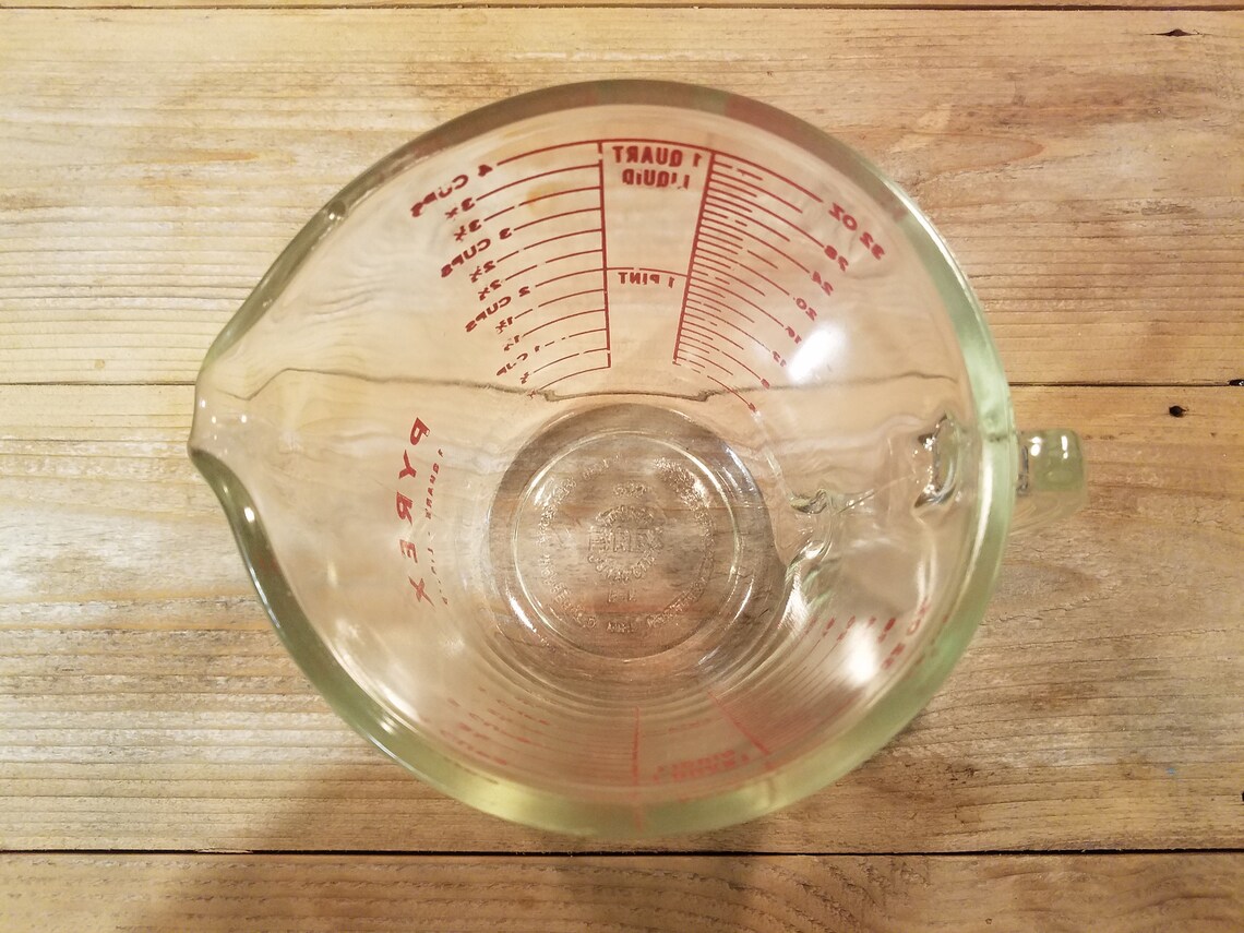 Vintage PYREX 4 Cup 1 Quart Closed Handle Measuring Cup - Etsy