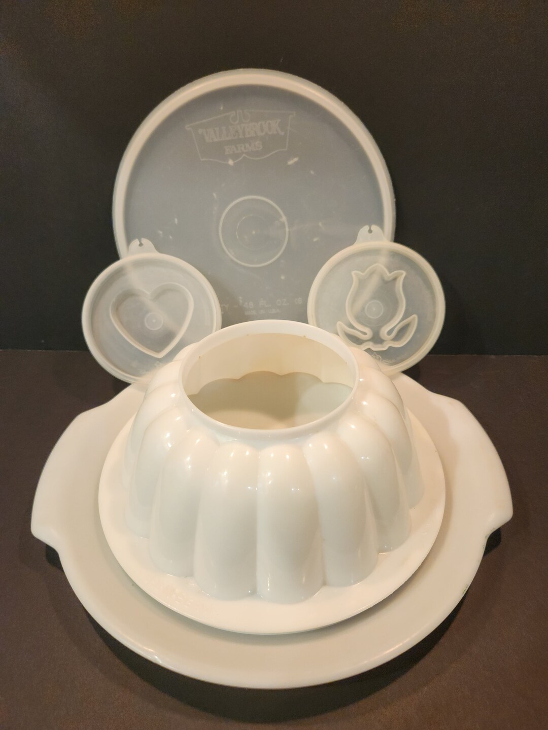 Vintage Tupperware Jello Mold With 2 Different Designs ~ Heart ~ Tulip ...