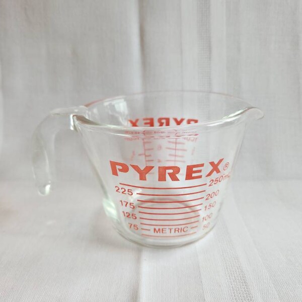 Pyrex Measuring Cup - Etsy