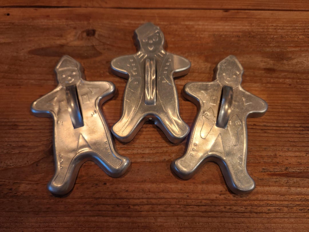 Vintage Gingerbread Man Cookie Cutters ~ Choice of Style ~ Traditional ...