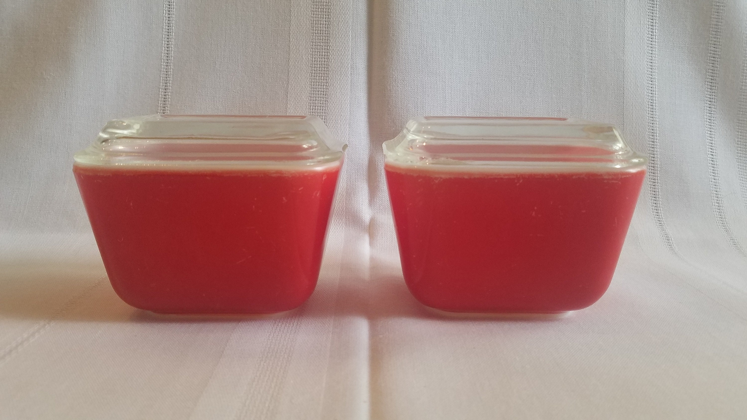 Vintage Primary RED 501 PYREX Refrigerator Dishes with Lids Set of 2 ...