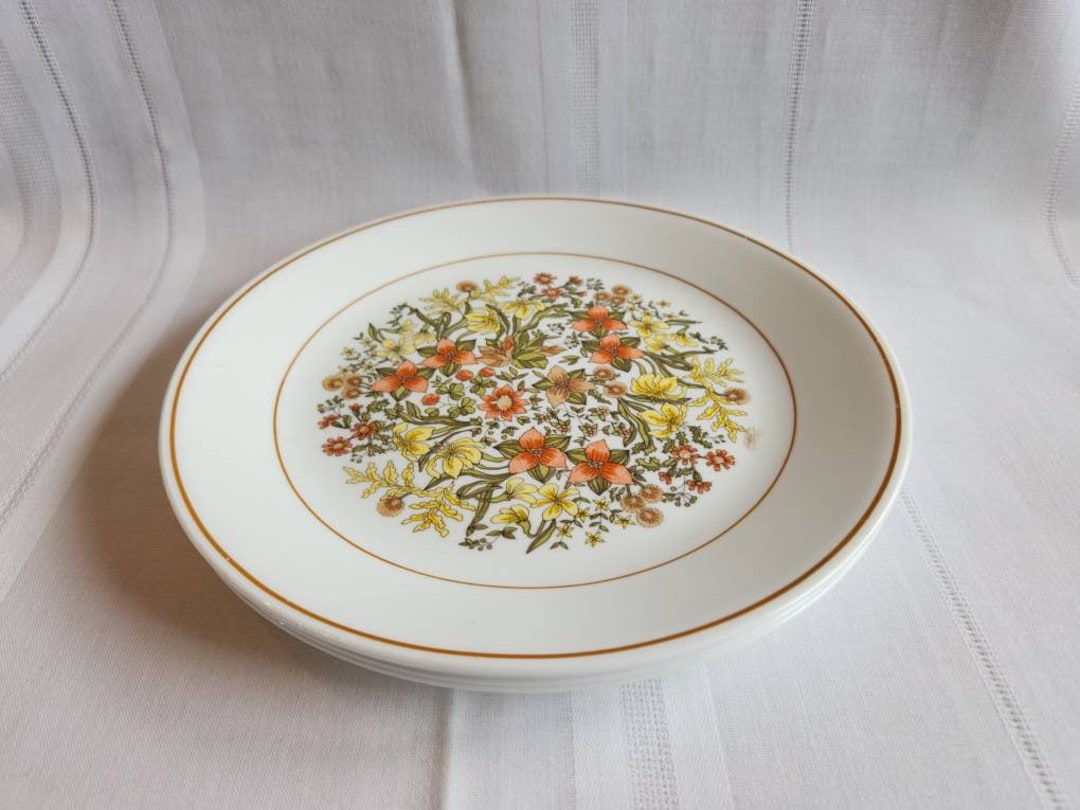 Set of 4 Vintage Corelle Indian Summer Dinner Plates ~ Fall Flowers ...