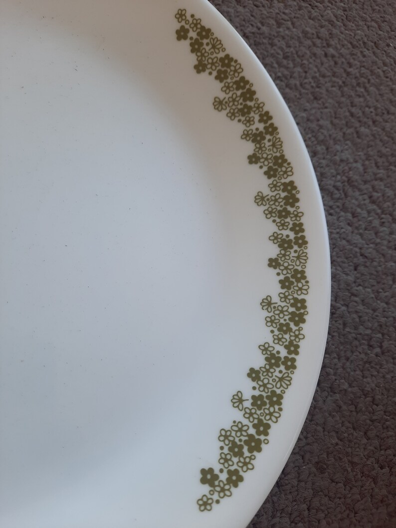 Corelle Green Daisy Platter - Etsy
