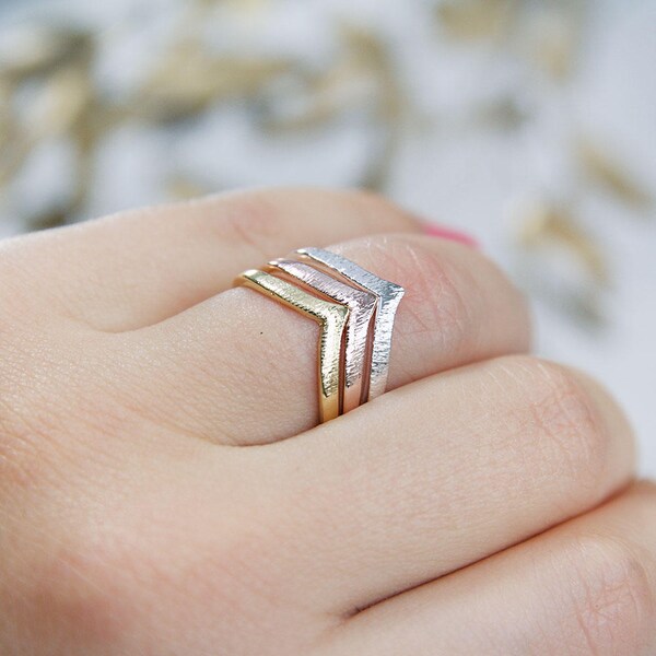 V Shape Ring - Etsy