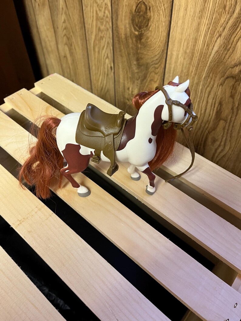 Boomerang Mini Pinto Horse Figurine Spirit Riding Free Series - Etsy