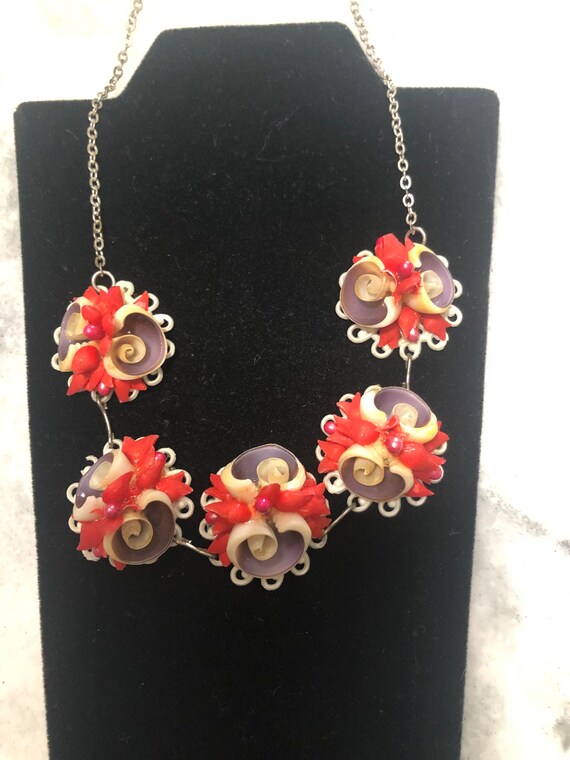 Vintage Real Sea Shell Artistry Design Necklace Hand … - Gem