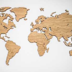 Natural OAK Wood - Detailed Wooden World Map With Country Boarders ...