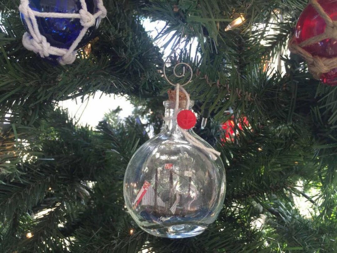 Santa Maria Model Ship in a Glass Bottle Christmas Ornament 4 - Etsy