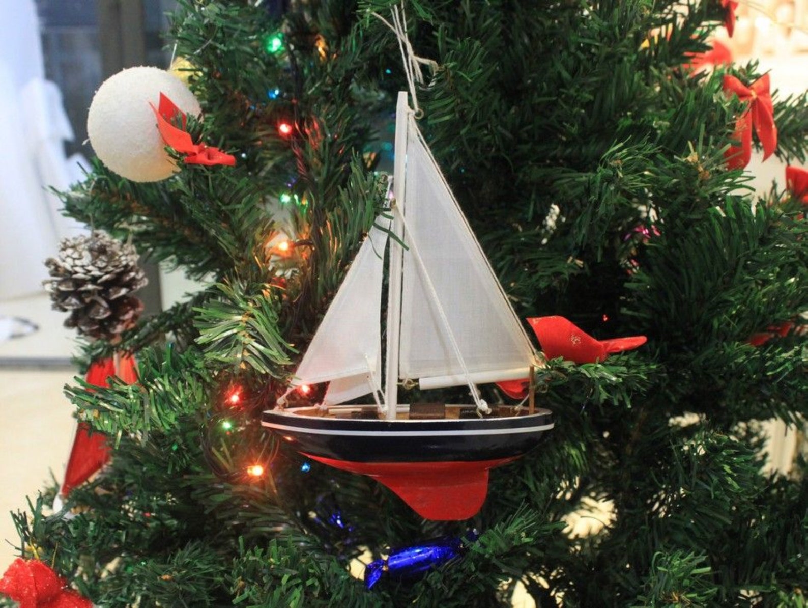 American Sailboat Christmas Tree Ornament 9 - Etsy