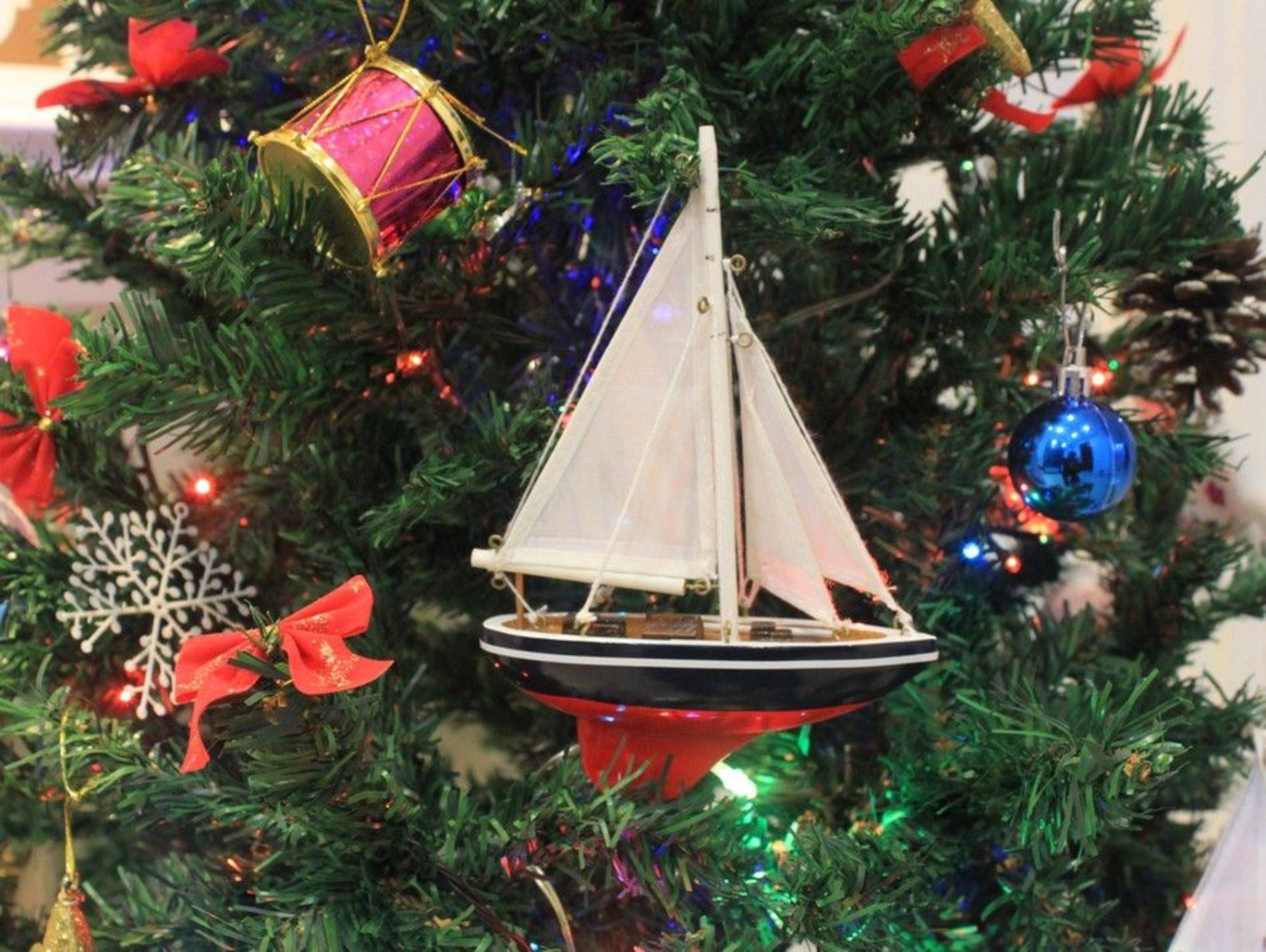 American Sailboat Christmas Tree Ornament 9 - Etsy