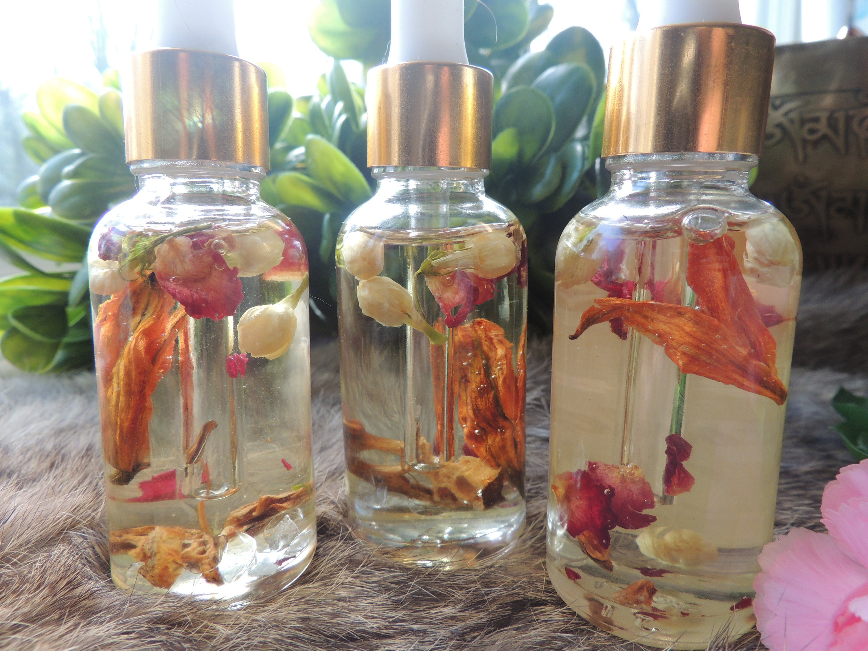 Goddess Oil / Blessing Oil / Anointing and Blessing Oil / - Etsy