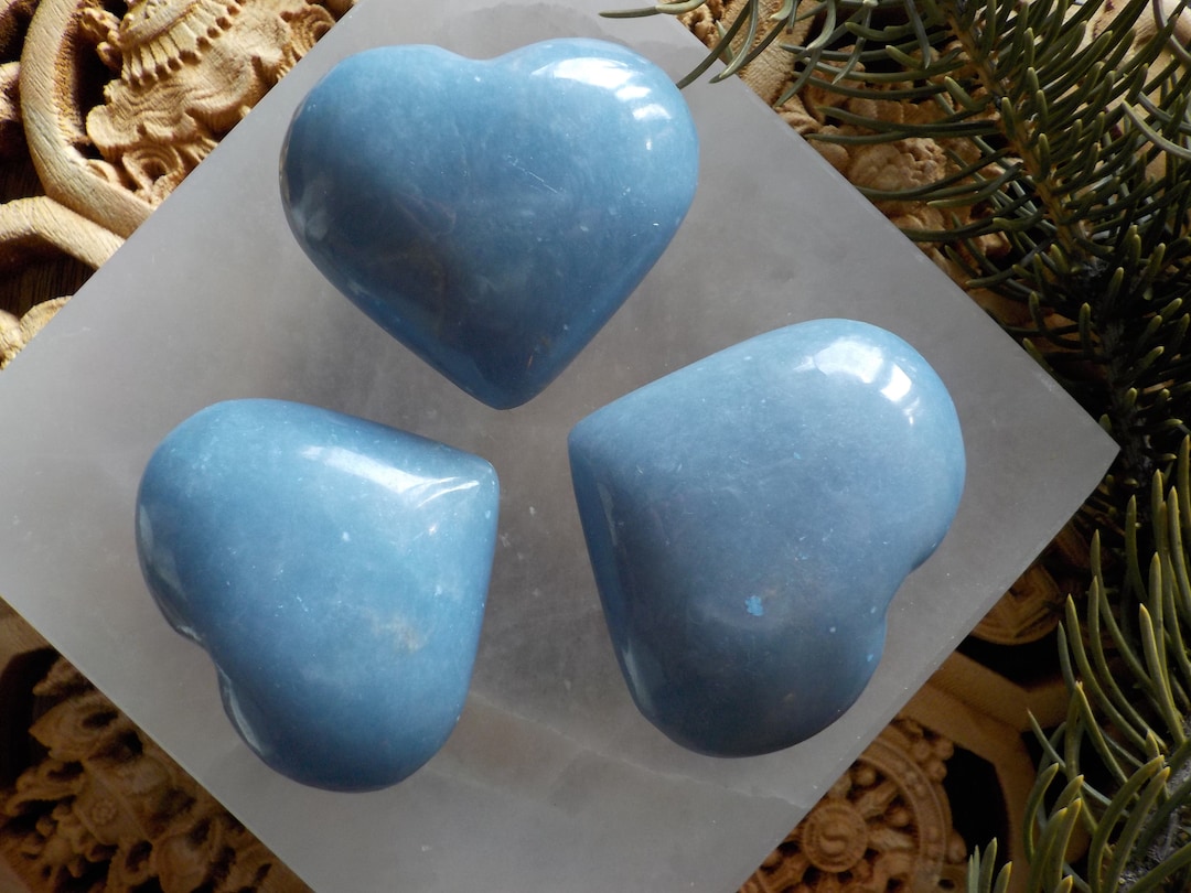 Angelite / MEDIUM LG Angelite Heart / Blue Anhydrite / Hand Polished ...