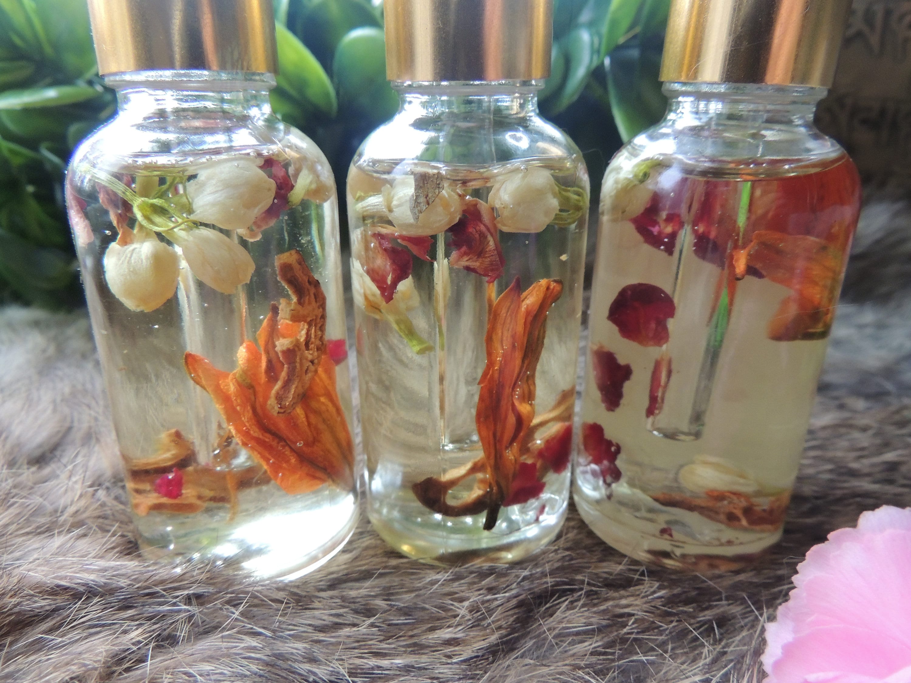 Goddess Oil / Blessing Oil / Anointing and Blessing Oil / - Etsy