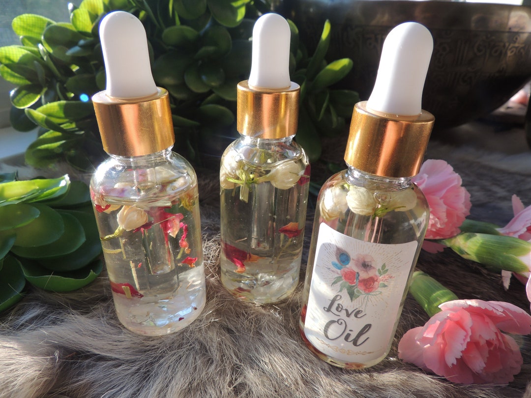 Love Oil / Blessing Oil / Anointing and Blessing Oil / Ritual Oil ...