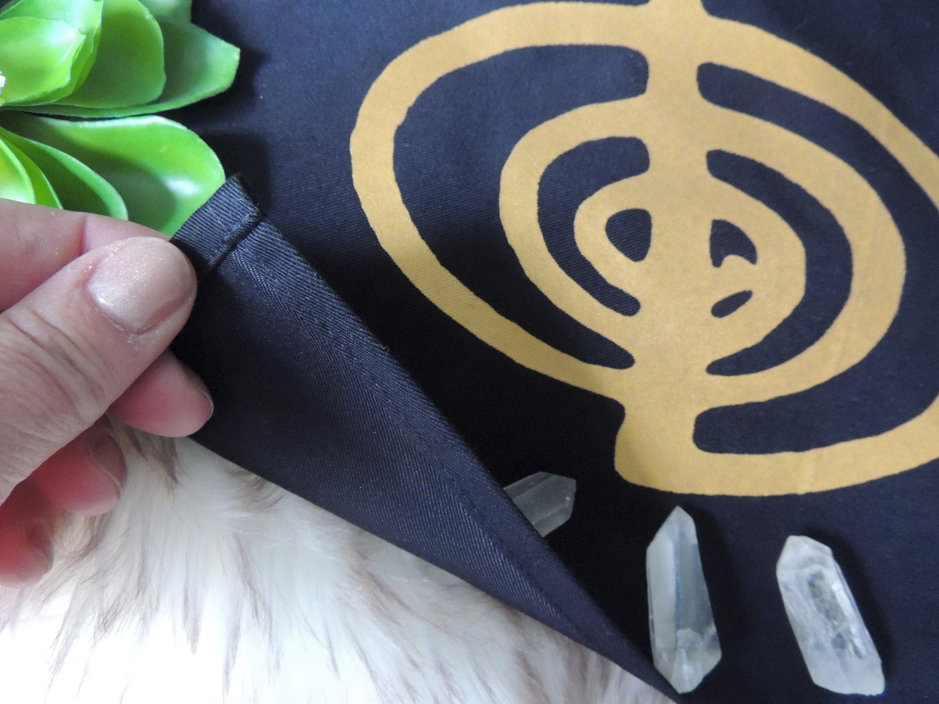 Reiki Grid Cloth / Cho Ku Rei Grid Cloth / Reiki Gridding | Etsy