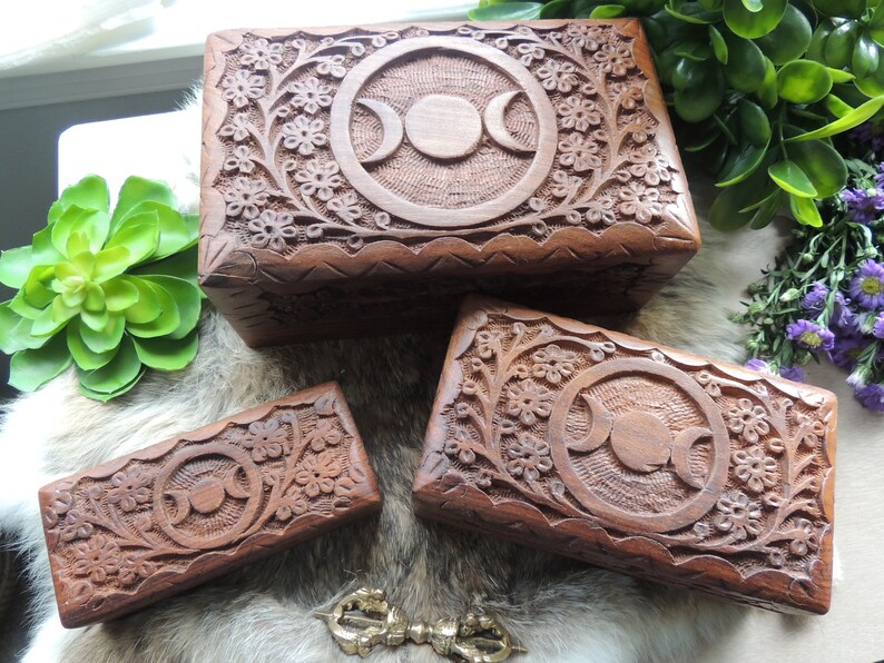 Wooden Box / Large TRIPLE MOON / Trinket Box / Celestial Box / - Etsy