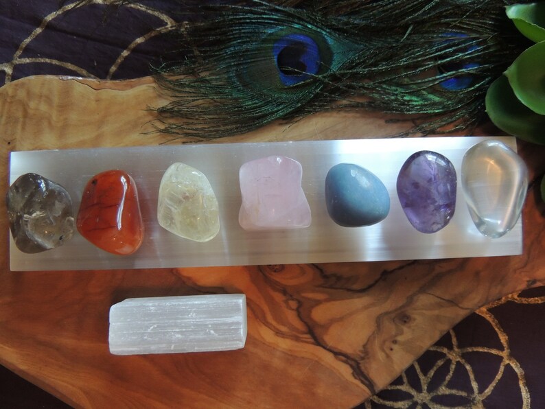 Chakra Kit / 8 Stone Chakra Kit / Chakra Set / Basic Chakra - Etsy