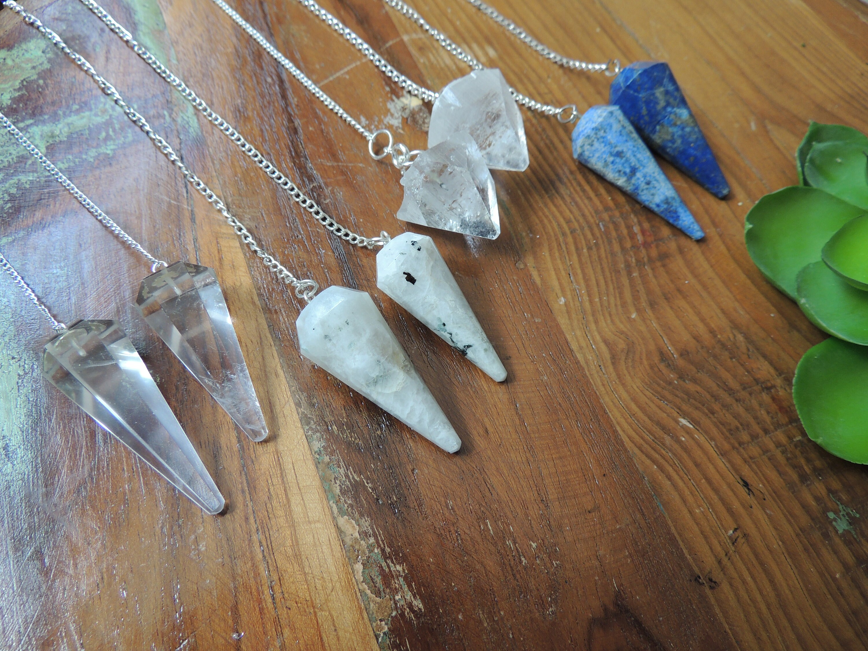 Pendulum / Pendulums / Crystal Pendulums / Dowsing Pendulum / - Etsy