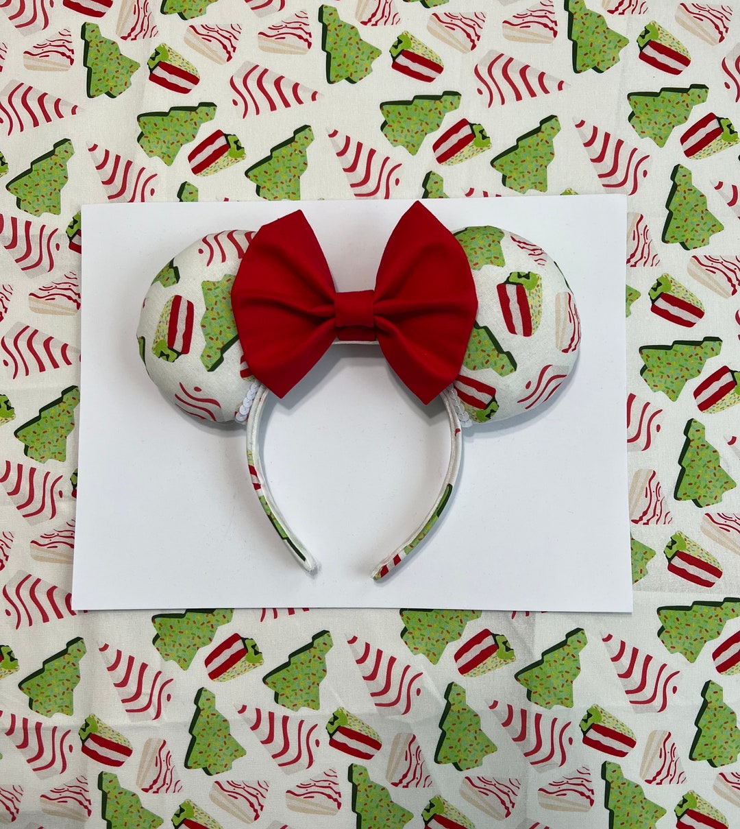 Disney Holiday Snacks Mickey Ears .. Holiday Cake Mickey Ears ...