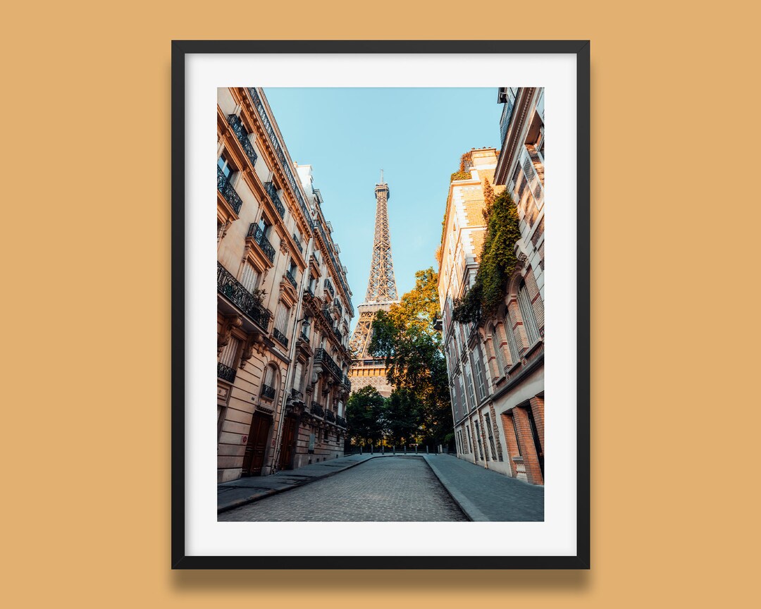 Paris Alley Eiffel Tower Print - Parisian Building Architecture Wall ...