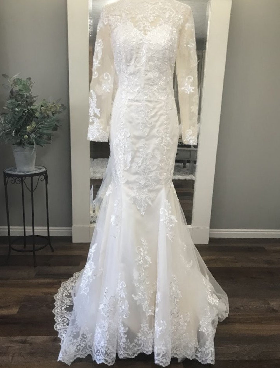 Cindy: Long Sleeve Lace Mermaid Fit and Flare Wedding Gown NWT - Etsy