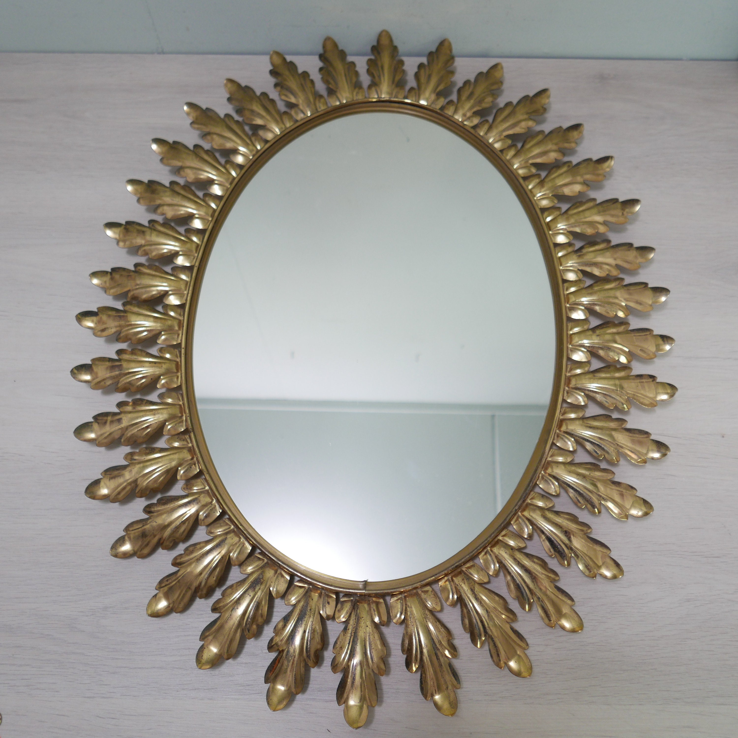 Oval Sunburst Window