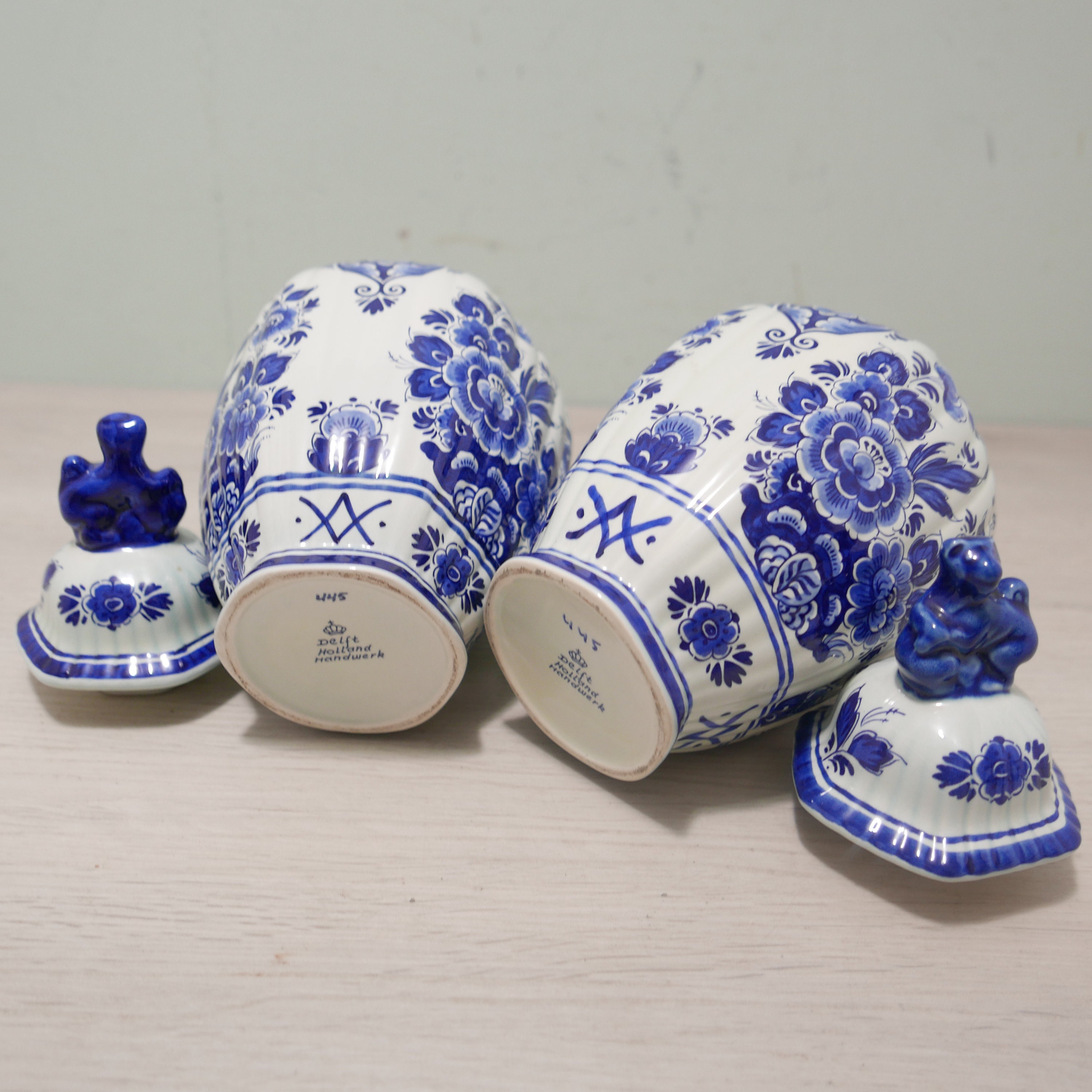 Delft Blue - Set of 2 Lidded Pots - Netherlands - 1970 - Vintage ...