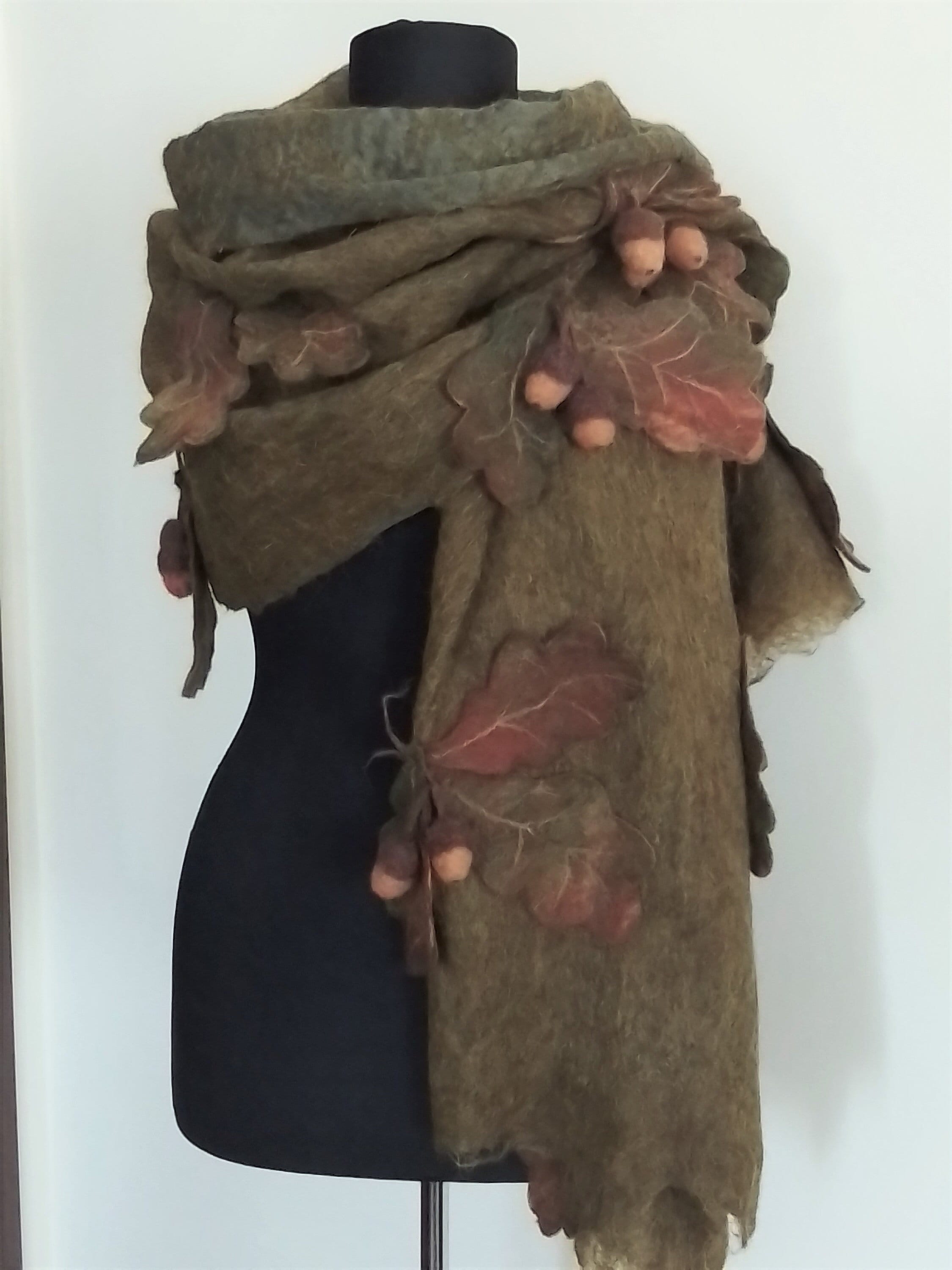 Oak Pattern Felt Scarf Ladies Forest Wrap Green 100% Naturel Merino ...