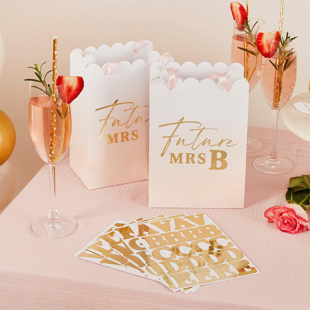Future Mrs Sign - Customisable Hen Party Table Decor - White & Pink ...