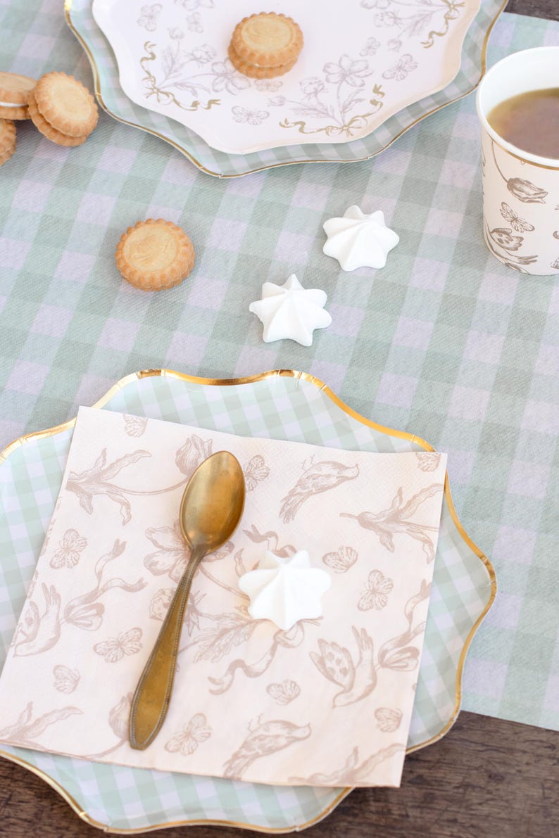 Checkered Party Paper Plates With Gold Edge - Gingham Disposable Plates ...