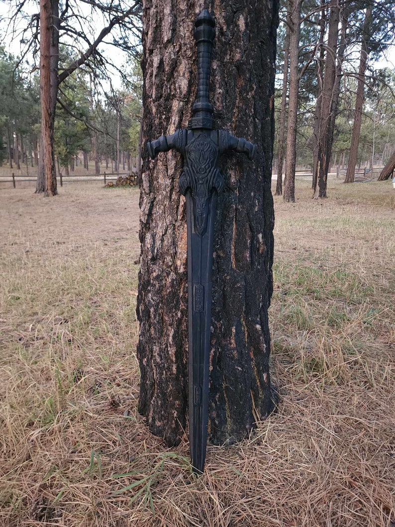 Artorias the Abysswalker's Greatsword 3D Printed Dark Souls Replica HD ...