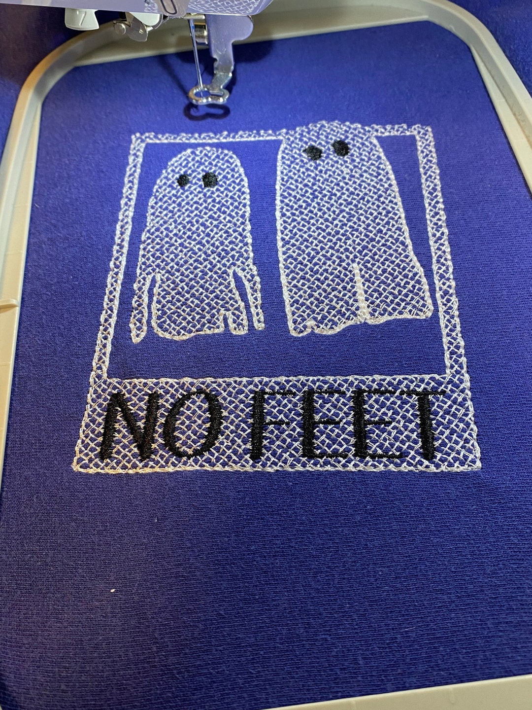 Halloween Ghosts Embroidery Design, Spooky Embroidery, No Feet Ghosts ...
