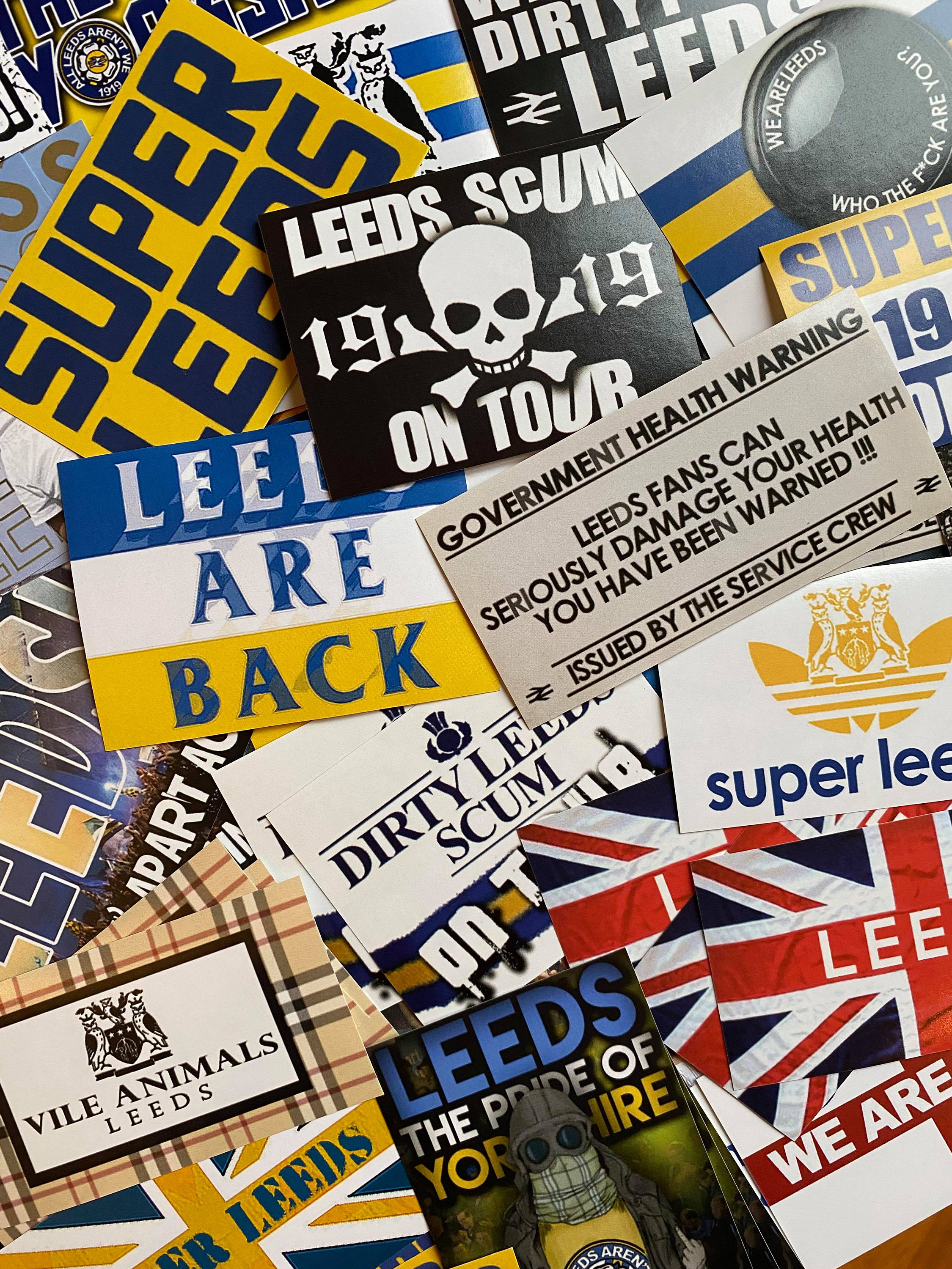 100 X Leeds United Stickers Based on LUFC Poster Shirt Scarf - Etsy UK