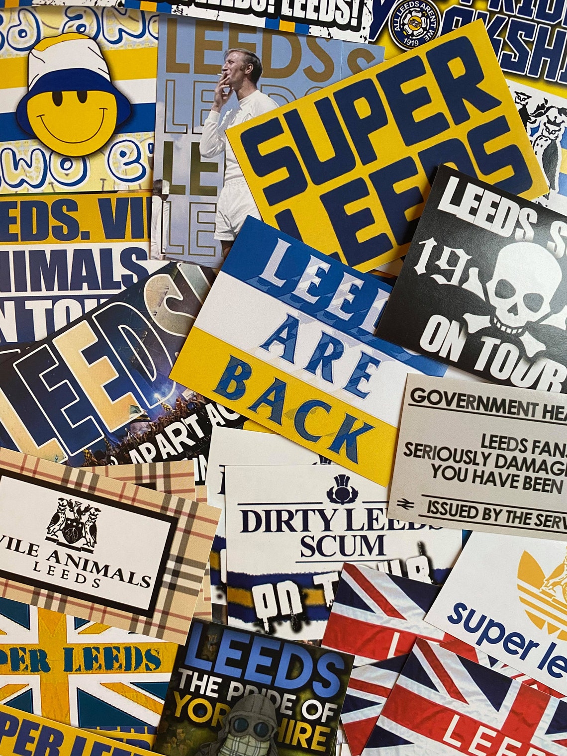 100 X Leeds United Stickers Based on LUFC Poster Shirt Scarf | Etsy UK