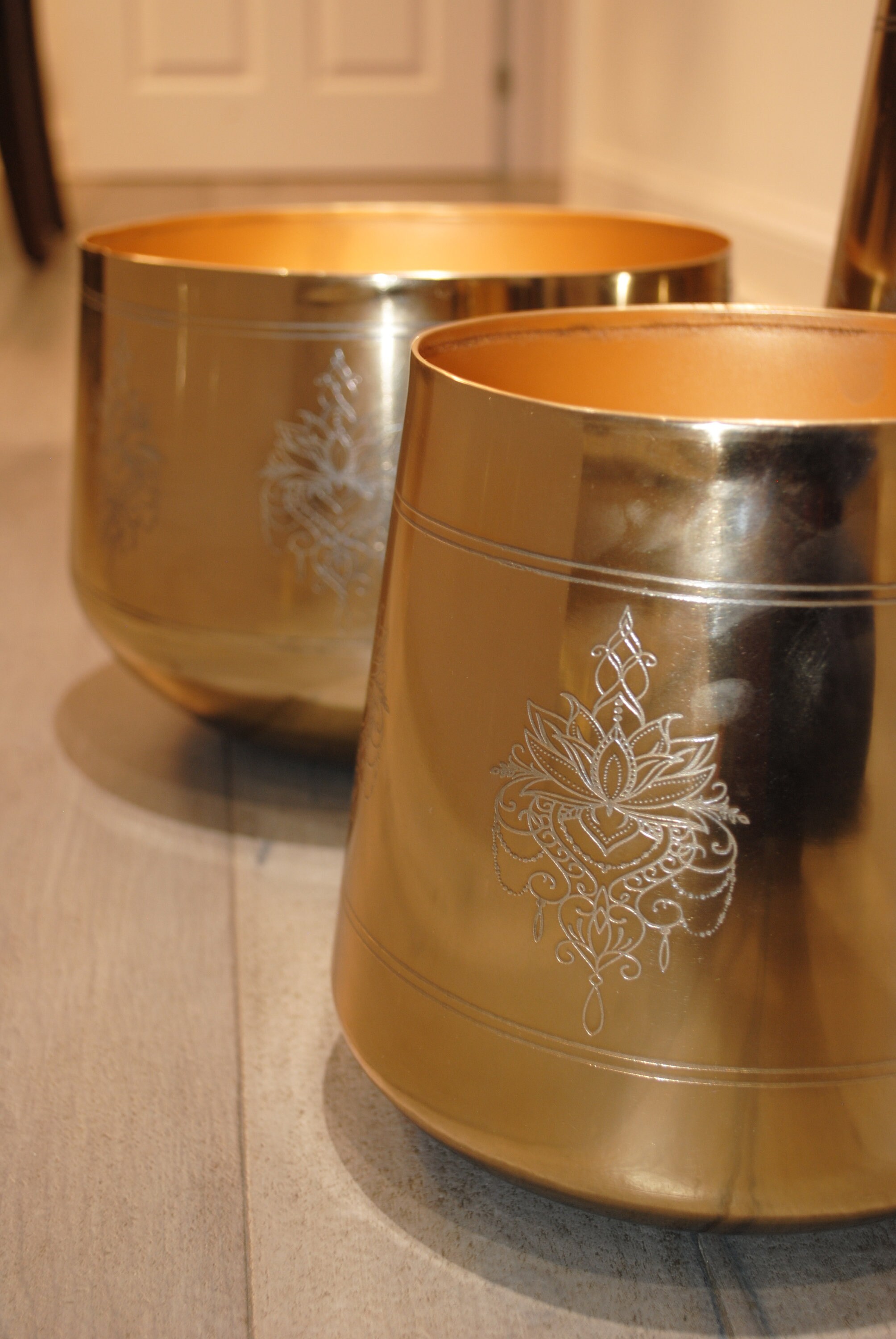 Gold Planters With Design, Planters With Etched Design, Indoor Planters ...